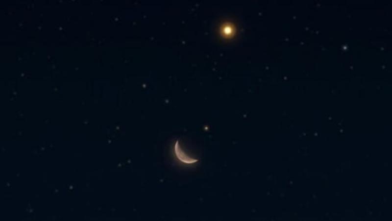 القمر يقترن بكوكب زحل لؤلؤة المجموعة الشمسية اليوم منوعات خط أحمر